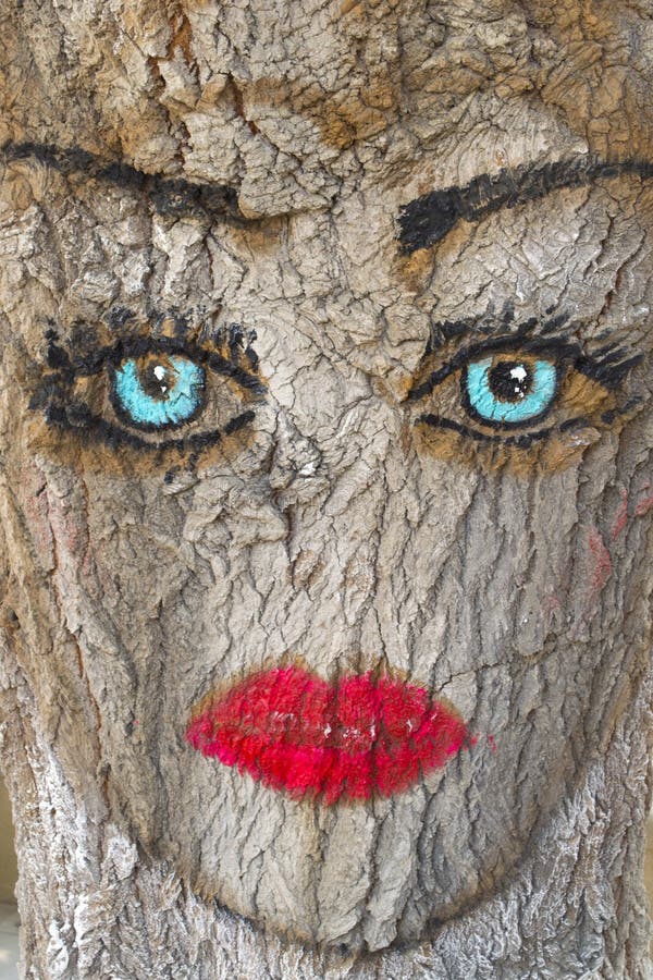 Graffiti of Woman S Face on Tree Stock Photo - Image of graffiti ...