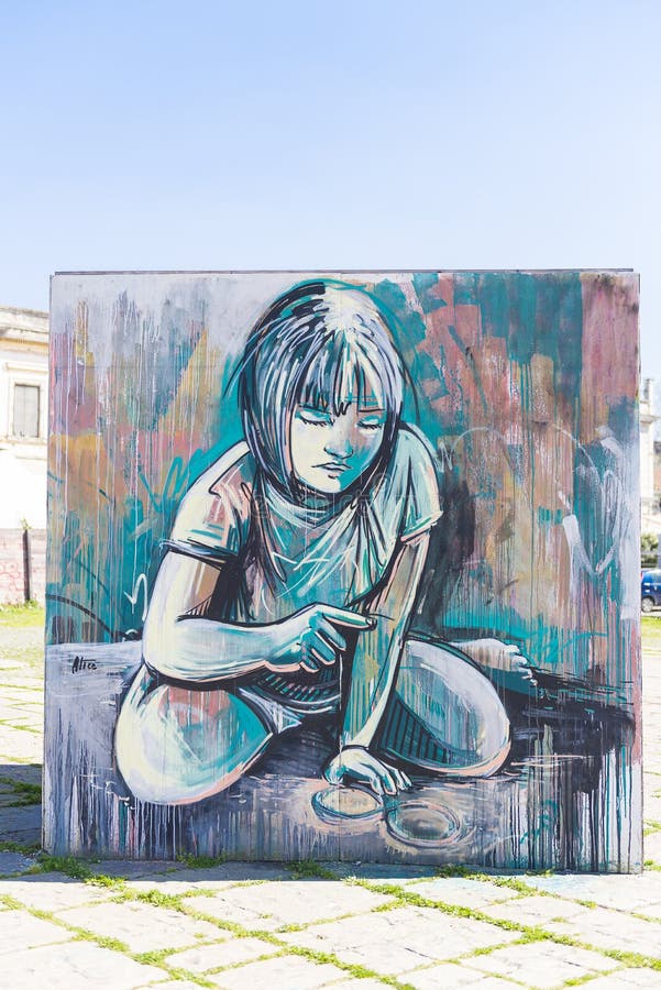 Graffti on a Cube of a Girl Editorial Photo - Image of cube, girl: 49150091