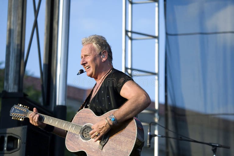 Graham Russell editorial photo. Image of senior, rock - 21662266