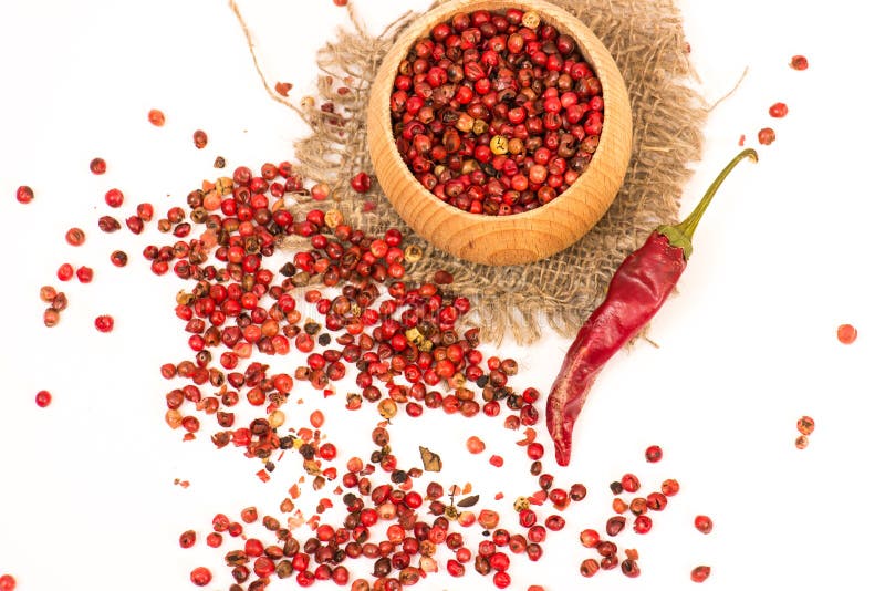 Grain de poivre rouge photo stock. Image du rouge, grain - 42995918