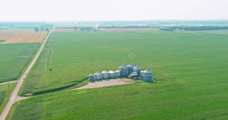Grain Elevator Terminal Spout Loading Grain Corn Silos, Storage ...