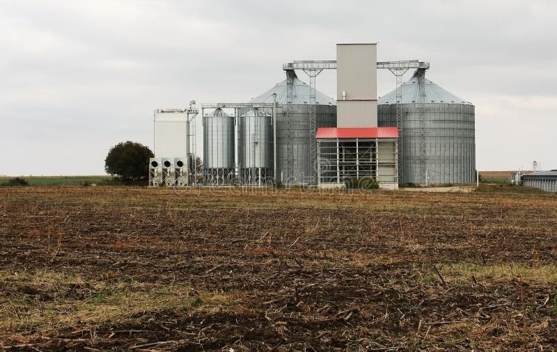 Grain Silos stock image. Image of crop, silos, seed, grain - 15586359