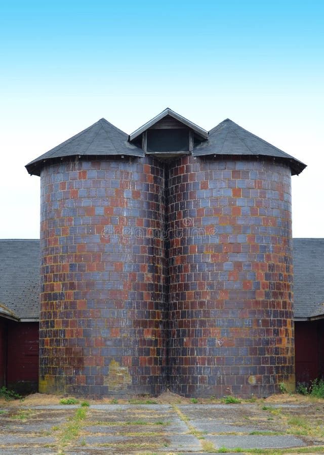 Grain silos stock photo. Image of silos, outdoor, silo - 32972830