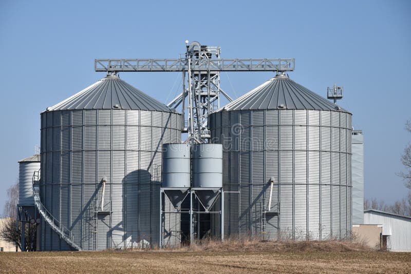 Grain storage silos. stock image. Image of facilities - 106269029