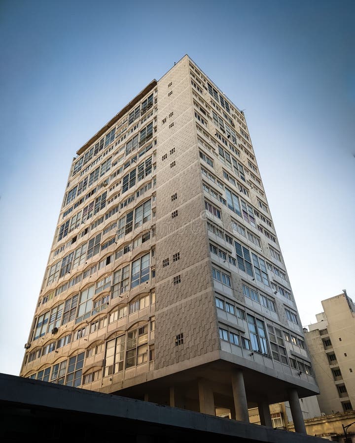 Gran Edificio Mar Del Plata Imagen de archivo - Imagen de edificio, ciudad: 307957921