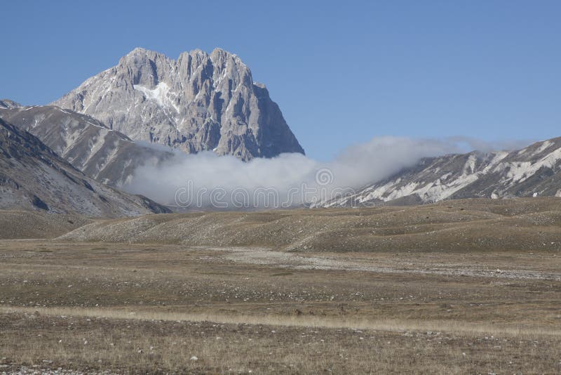 Gran sasso stock image. Image of italy, mountain, nature - 77048889