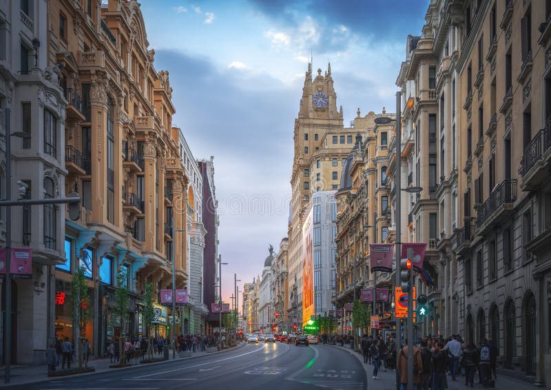 Edificio Sunrise Tower Stock Photos - Free & Royalty-Free Stock Photos ...