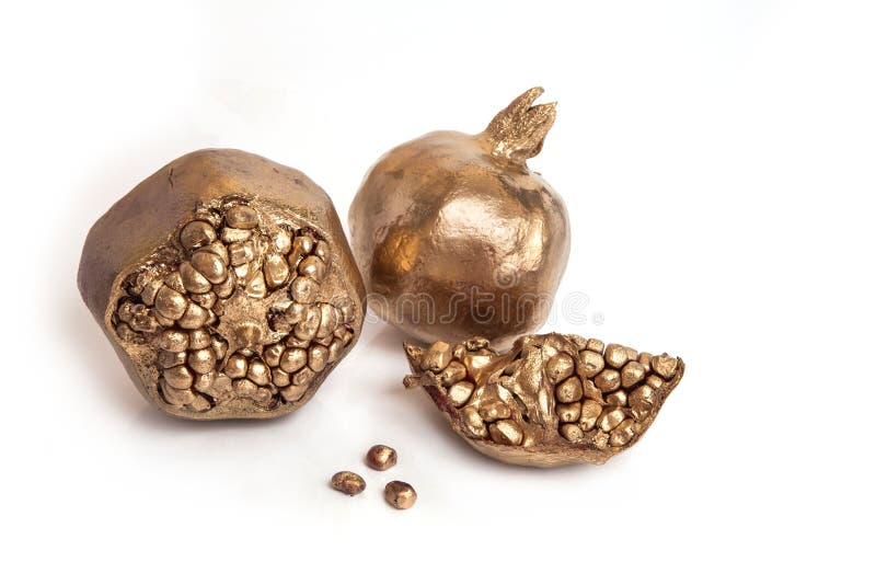 Granada Dorada De Color Aislada Imagen de archivo - Imagen de alimento ...