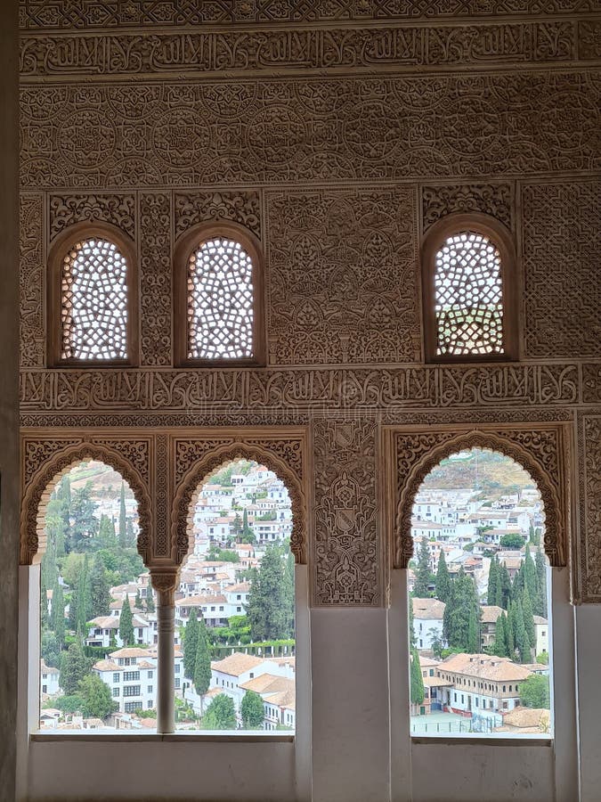 814 Arabic Pattern Texture Alhambra Palace Stock Photos - Free ...
