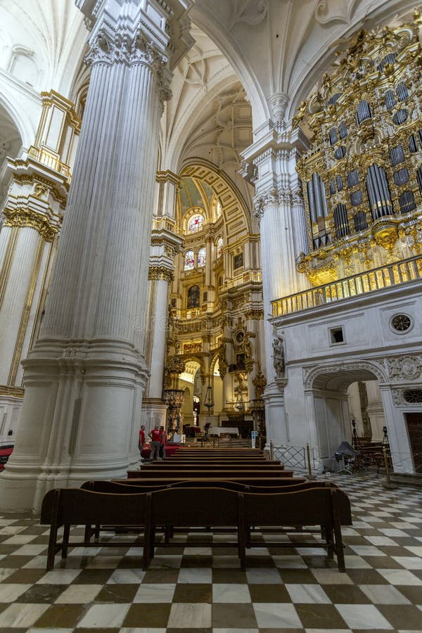 The Interior of the Granada Cathedral in Granada Editorial Stock Image ...