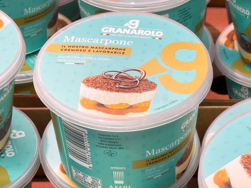 Granarolo Mascarpone Cheese Packaging Display with Dessert Image ...