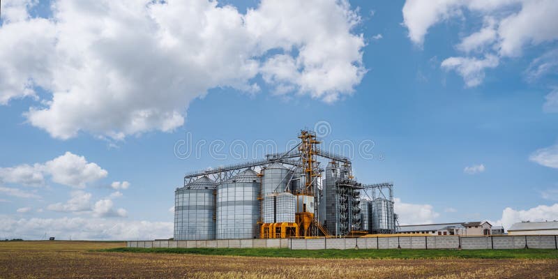 Granary Elevator with Silos on Agro-processing and Manufacturing Plant ...