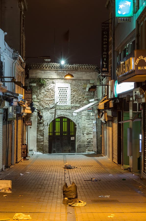 Grand Bazaar Entrance,Istanbul Editorial Photography - Image of muslim ...
