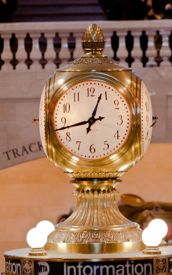 Grand Central Station Clock New York City Editorial Photo - Image of ...