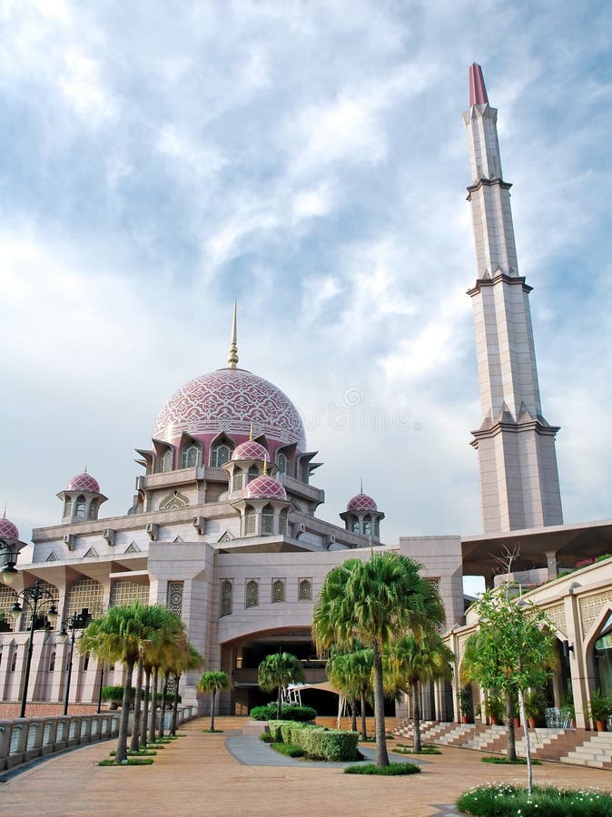 Masjid Negeri Pulau Pinang stock photo. Image of buildings - 39566564
