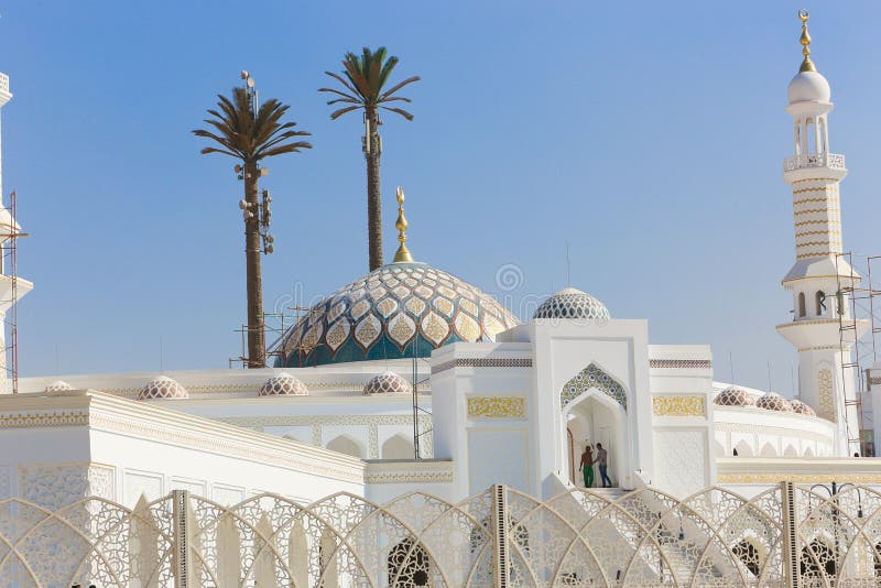 Grand mosque editorial photography. Image of minaret - 99115492