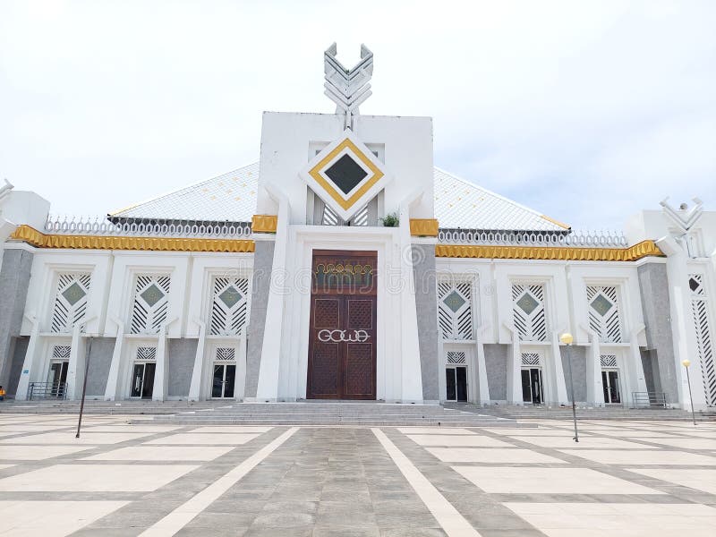 The Grand Mosque of Sheik Yusuf Gowa Editorial Stock Image - Image of ...