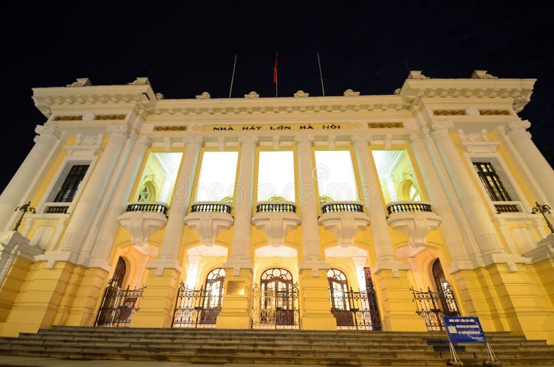 Grand Opera de Paris stock image. Image of colors, paris, architecture ...