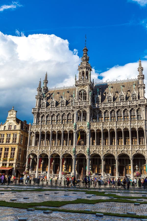 The Grand Place in Brussels Editorial Photography - Image of square ...