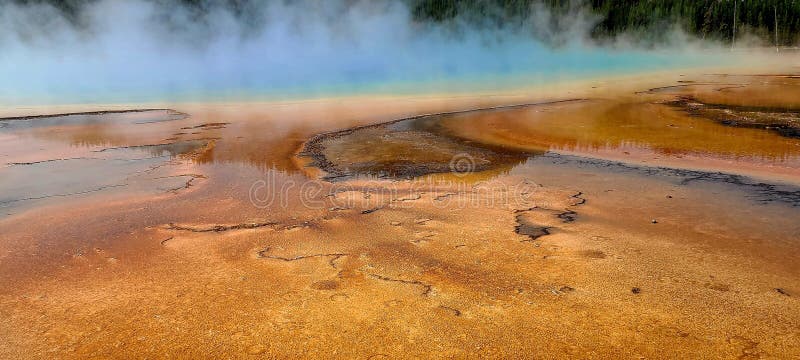 Grand Prasmatic Spring in Yellowstone! Stock Image - Image of park ...