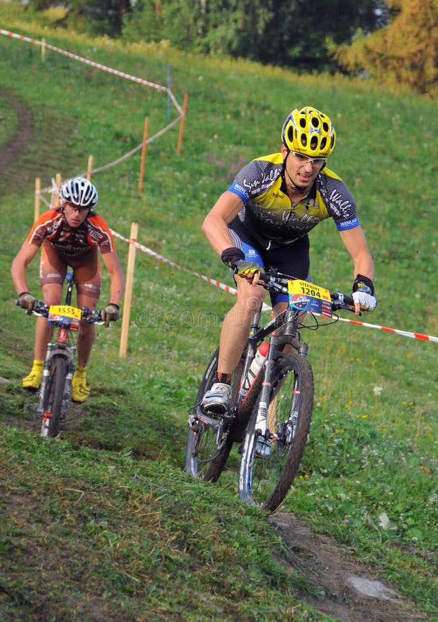 Grand Raid editorial image. Image of endurance, participants - 15722170