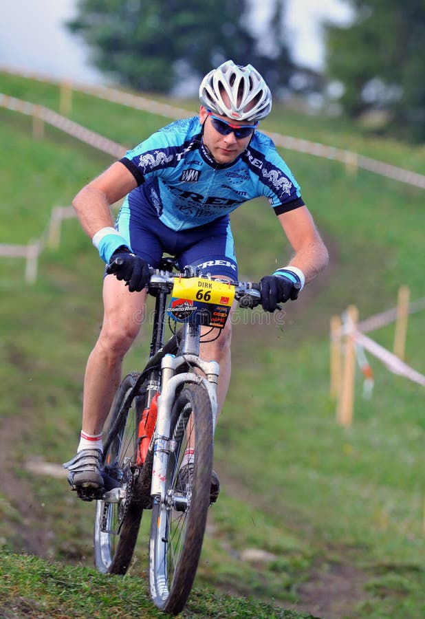 Grand Raid editorial image. Image of race, riders, road - 15722245