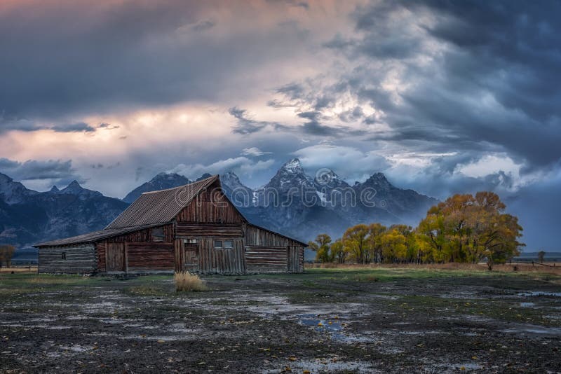 Moulton Ranch Cabins & Clouds Stock Image - Image of morning, green ...