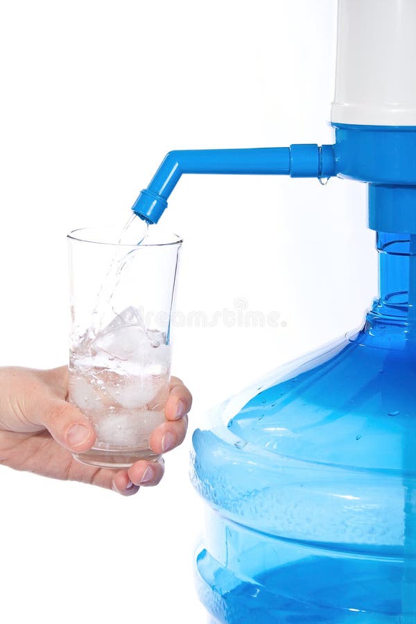 Grande Bouteille D'eau Potable Propre. Image stock - Image du frais ...