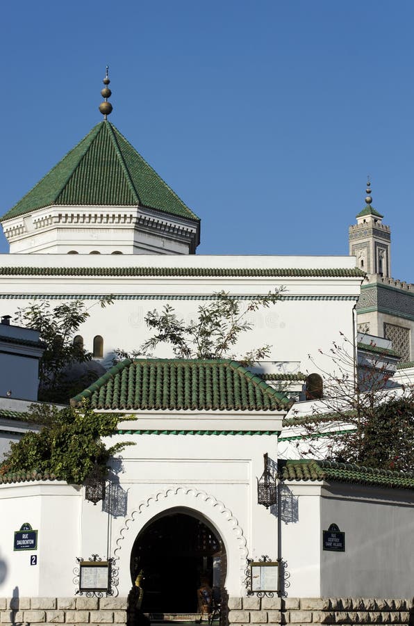 Grande moschea di Parigi fotografia stock. Immagine di limite - 27388808