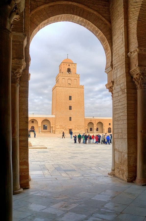 Grande moschea in Kairouan fotografia editoriale. Immagine di tempiale ...
