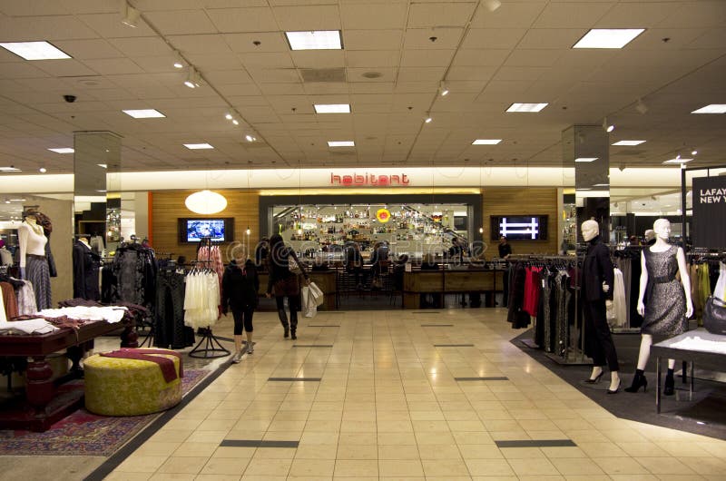 Los Grandes Almacenes En Chengdu, China Foto de archivo editorial ...