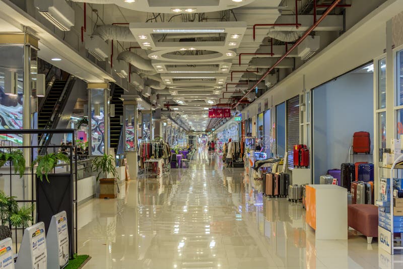 Grandes Almacenes O Alameda De Compras Fotografía editorial - Imagen de ...