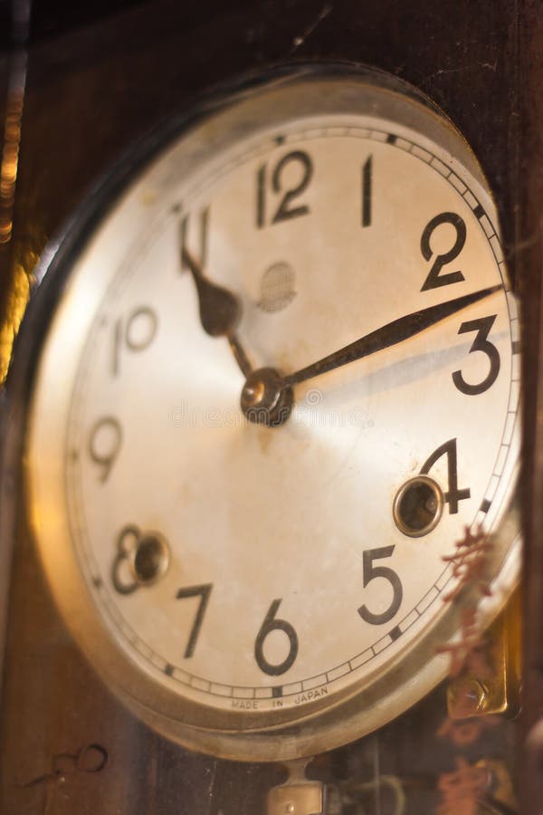 Grandfather clock stock image. Image of pointers, circle - 61969099
