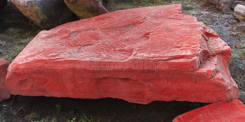 Graniet Rode Rotsen Grote Stenen Gemiddelde Stenen Rots Mineralen Stock ...