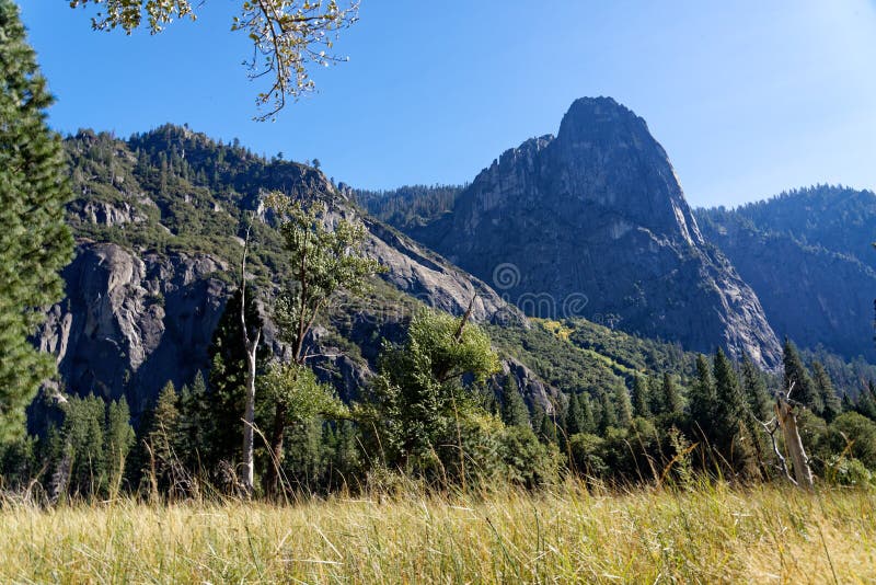 Granite Cliffs in the Sierra Nevada Mountains Stock Photo - Image of ...