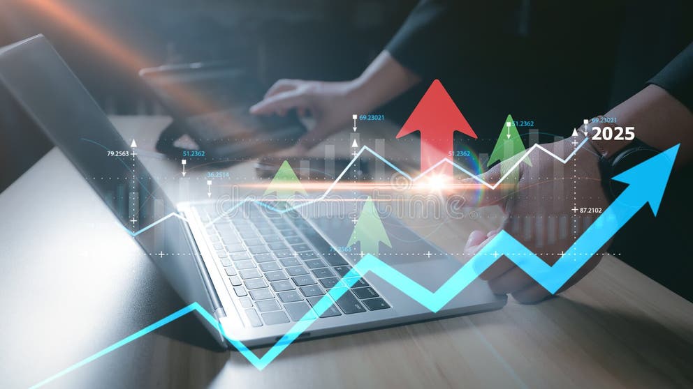 2025, Graph Analyst Working with Business, Concept Digital ...