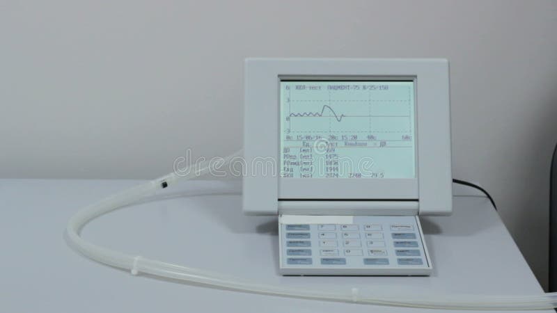 Graph Spirometer Lung Capacity Testing Machine Stock Video - Video of ...