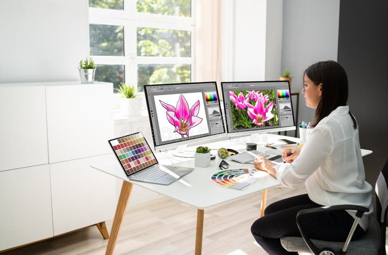 Graphic Designer Artist Working Stock Image - Image of women, tech ...
