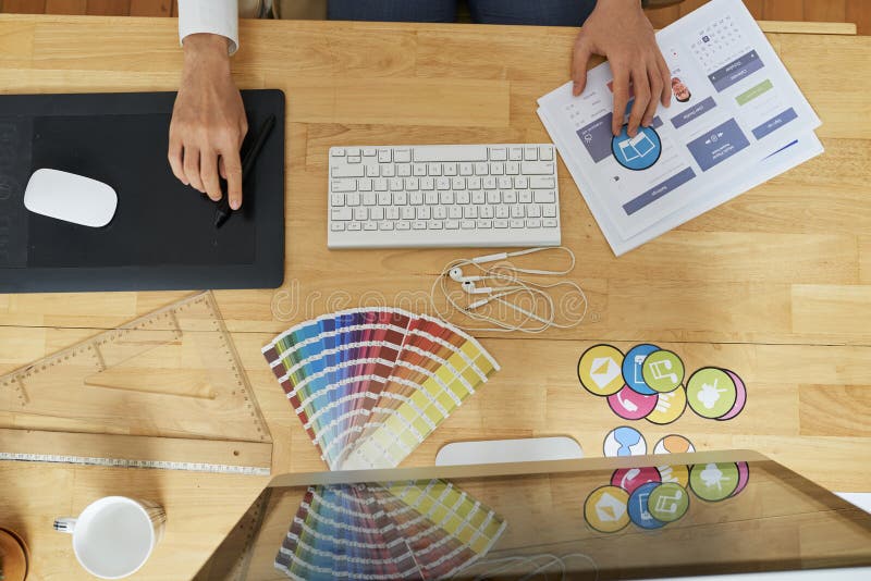 Graphic designer at work stock image. Image of occupation - 141258007