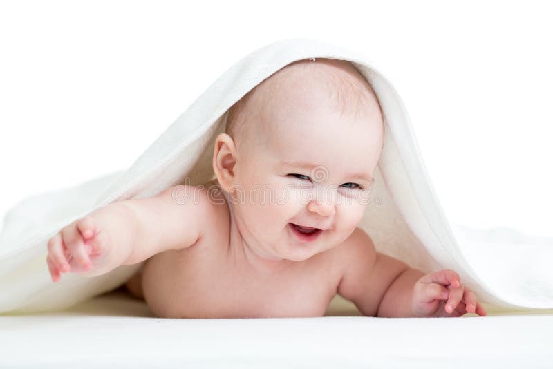 Grappige baby in handdoek stock foto. Image of gezicht - 35600208