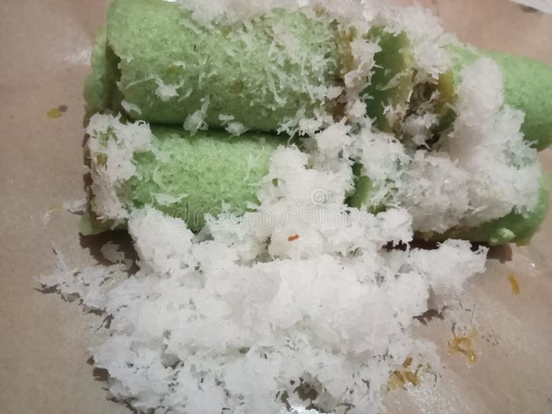 Grated Coconut Bamboo Putu Cake Stock Image - Image of coconut, putu ...
