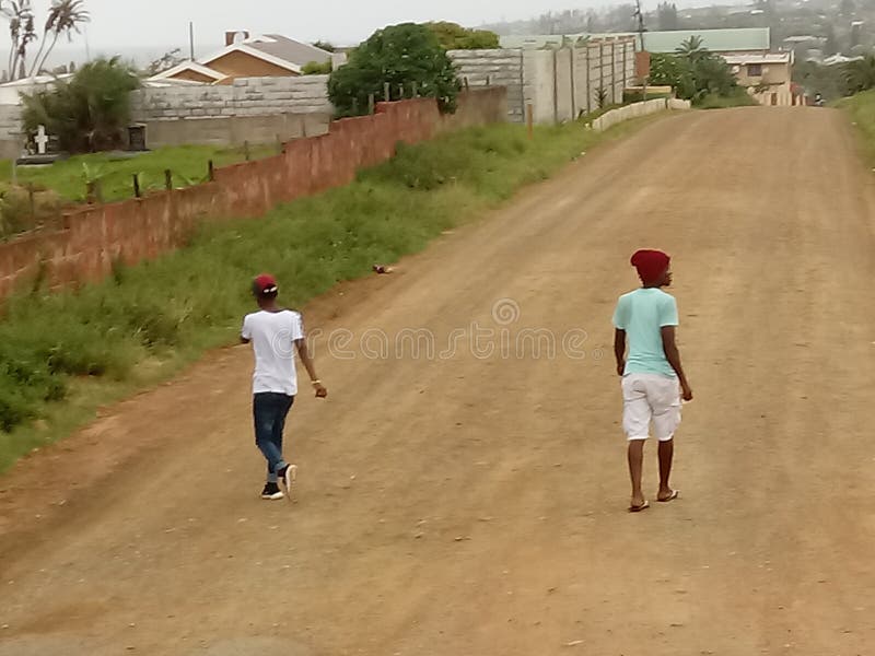 Grava en mi vecindad imagen editorial. Imagen de vecindad - 125739795