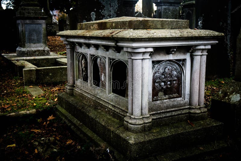 Grave, Cemetery, Darkness, Night Stock Image - Image of night, grave ...