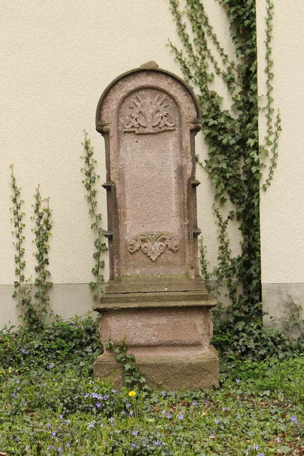 Unnamed Grave Marker in an Old Forgotten Cemetery Stock Image - Image ...