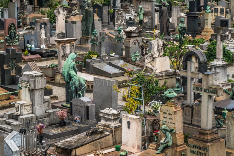 Grave Pattern Inside the Cemetery Editorial Image - Image of cross ...