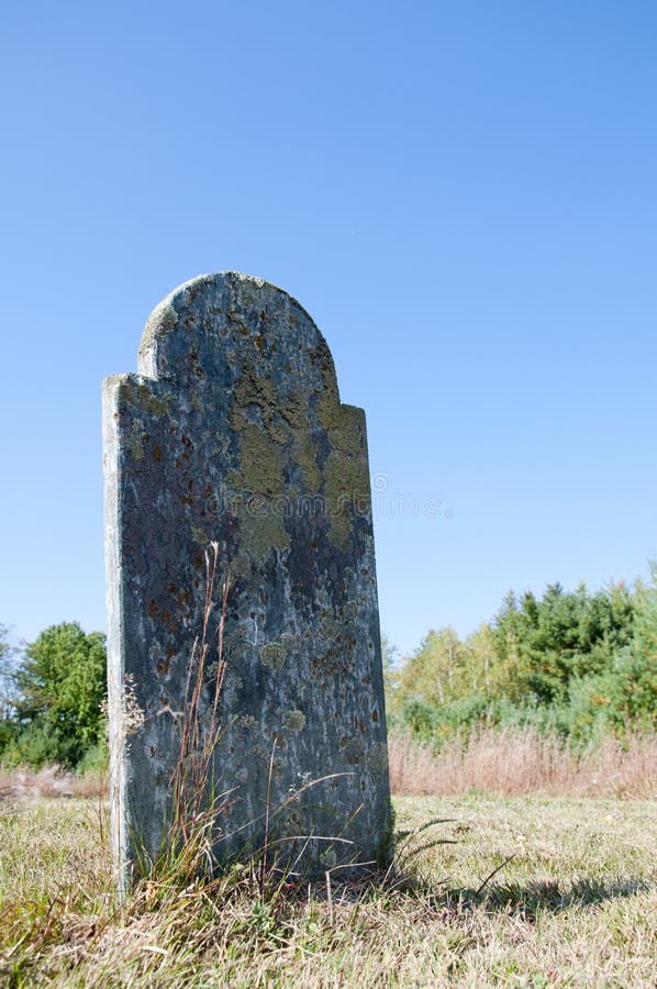 Single Gravestone in a Spooky Graveyard Stock Photo - Image of foggy ...