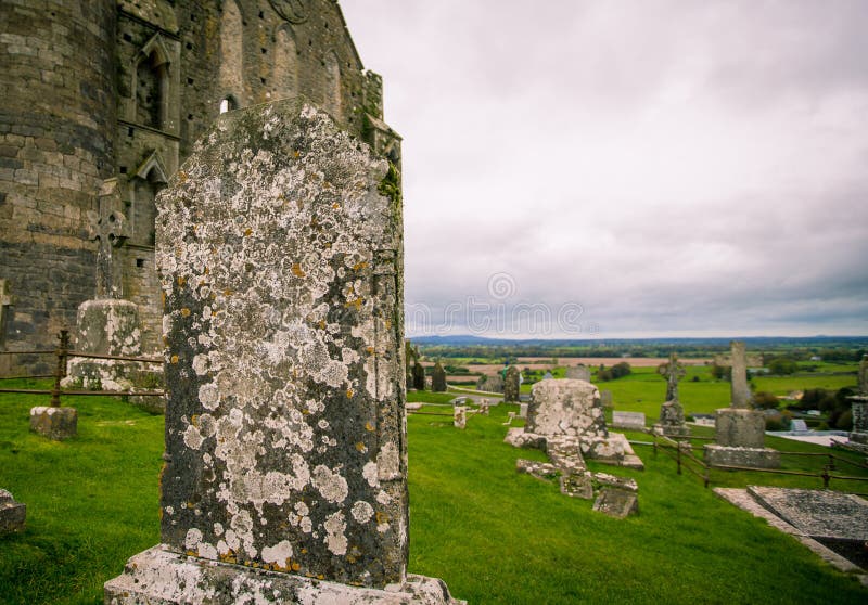 Gravestone with Moss on in Ireland Stock Image - Image of mossy, burial ...
