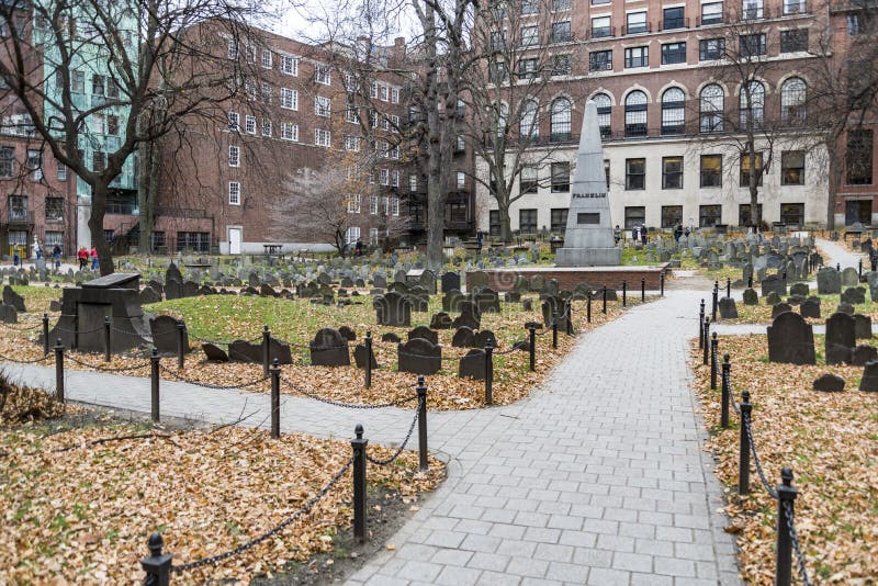 Graveyard in Boston editorial stock photo. Image of american - 99834053