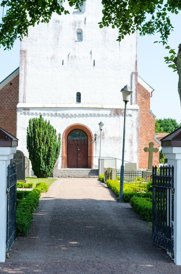 340 Graveyard Gates Stock Photos - Free & Royalty-Free Stock Photos ...