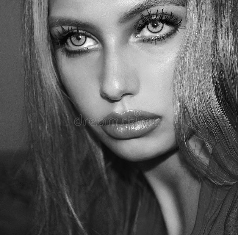 Grayscale Photo Of Woman Picture. Image: 111457363